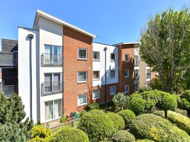 1 Bedroom Flat