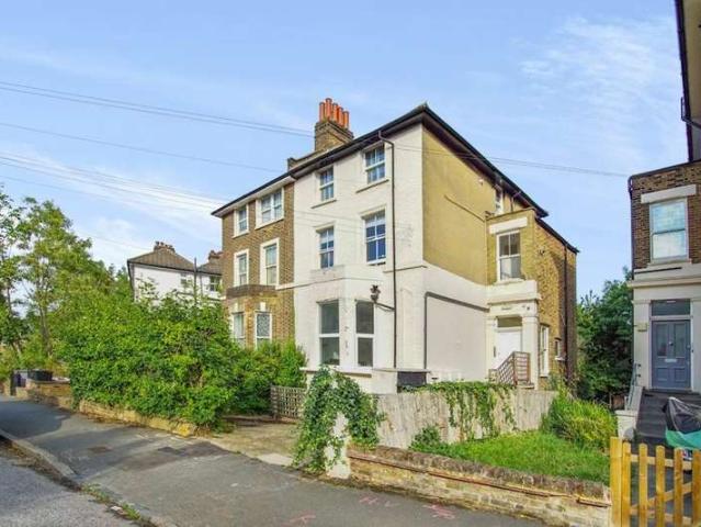 1 Bedroom Flat