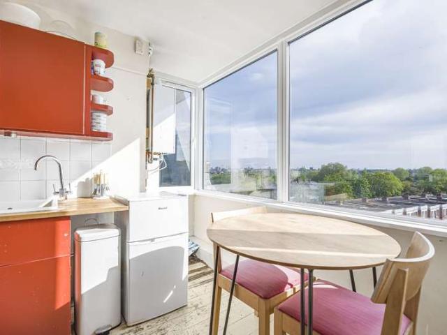 1 Bedroom Flat