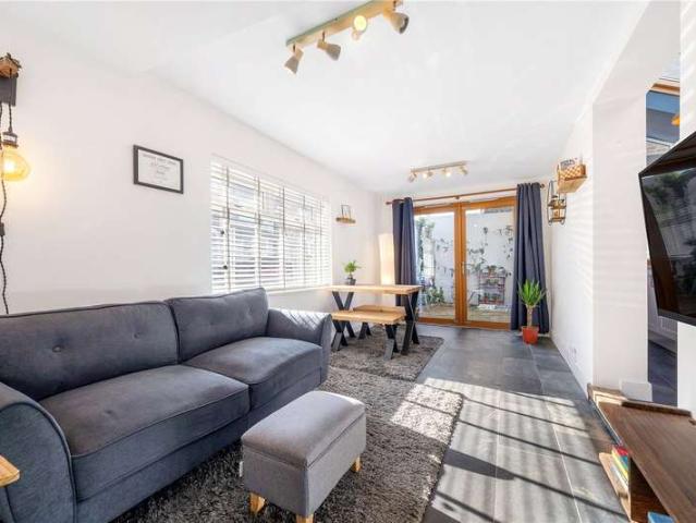 1 Bedroom Flat