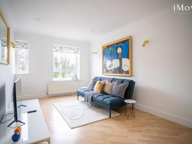 1 Bedroom Flat
