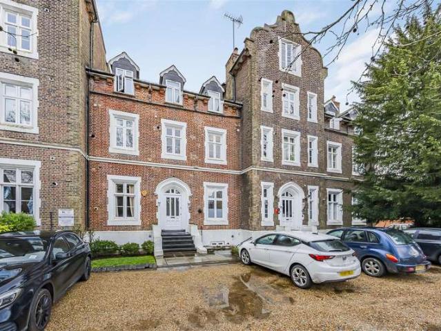 1 Bedroom Flat