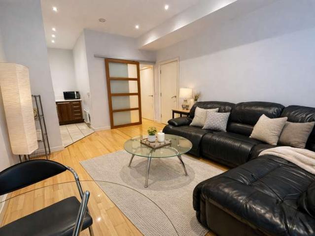 1 Bedroom Flat