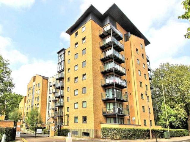 1 Bedroom Flat