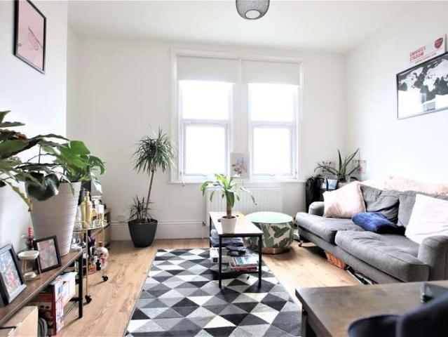 1 Bedroom Flat