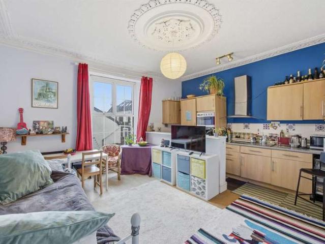 1 Bedroom Flat