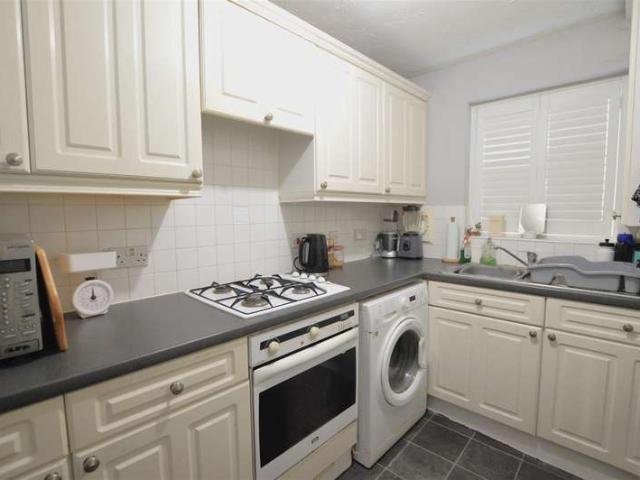 1 Bedroom Flat