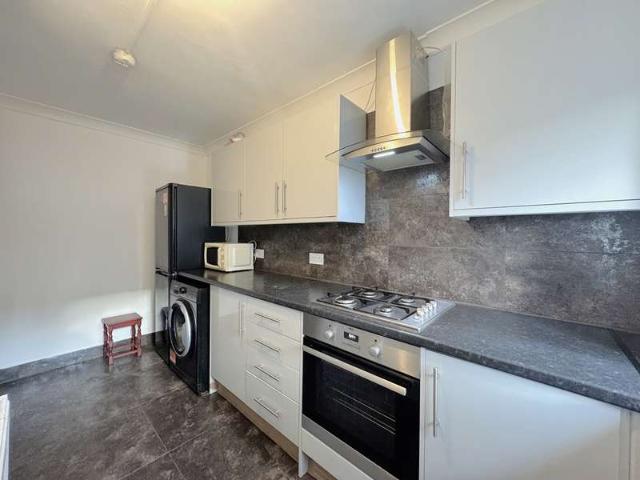 1 Bedroom Flat