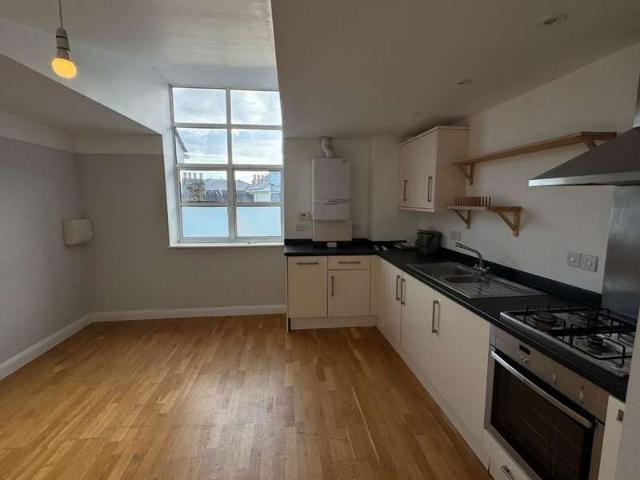 1 Bedroom Flat