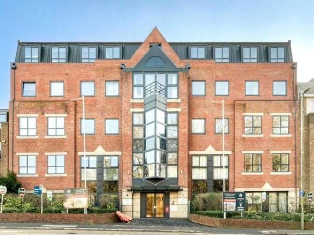 1 Bedroom Flat