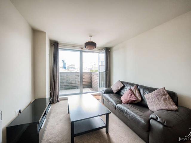 1 Bedroom Flat