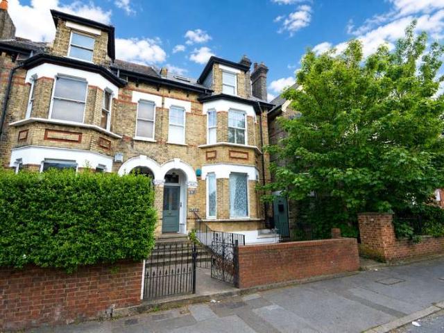1 Bedroom Flat