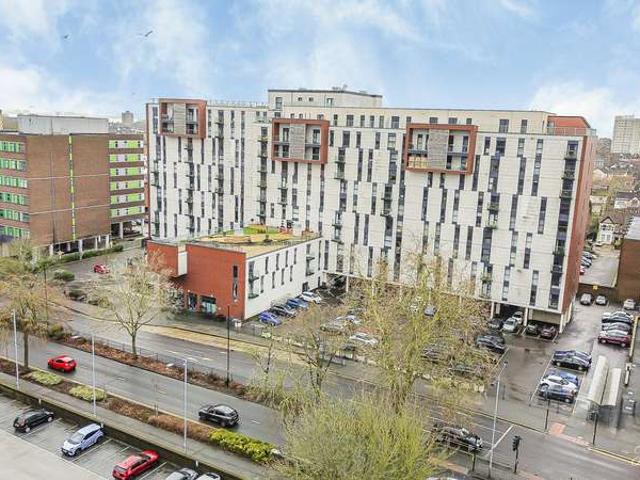 1 Bedroom Flat