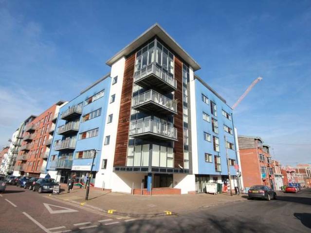 1 Bedroom Flat