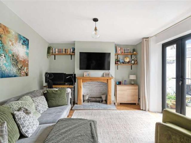 1 Bedroom Flat
