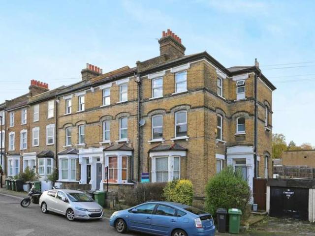 1 Bedroom Flat