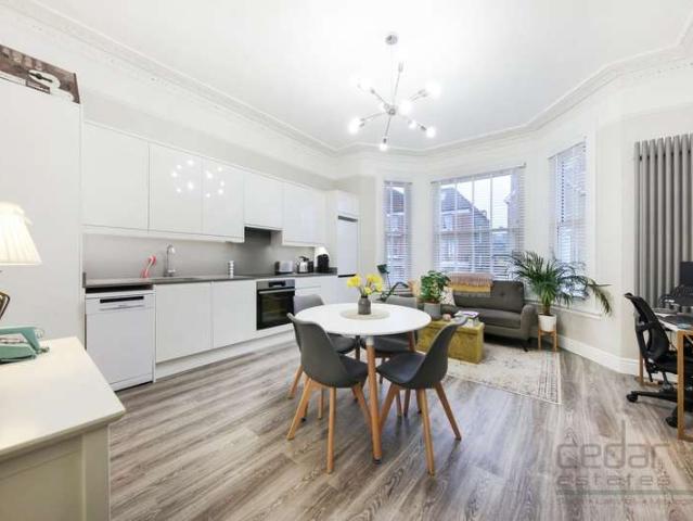 1 Bedroom Flat