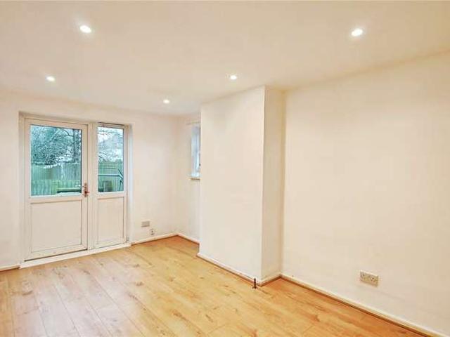 1 Bedroom Flat