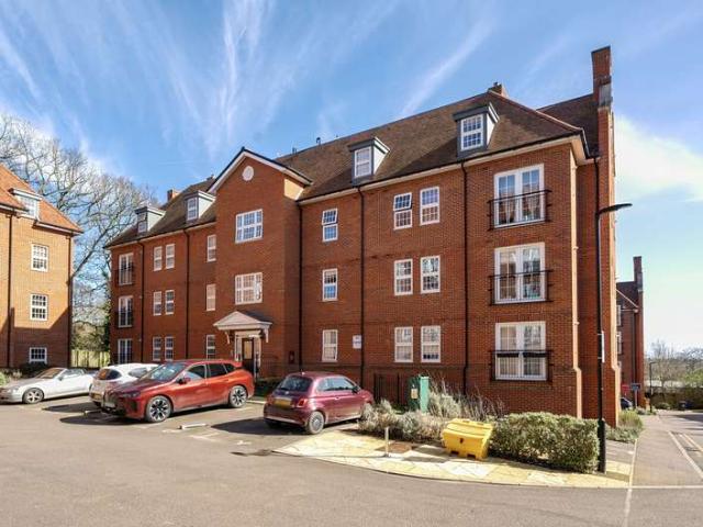 1 Bedroom Flat