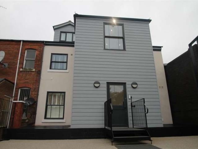 1 Bedroom Flat