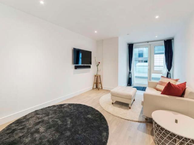 1 Bedroom Flat