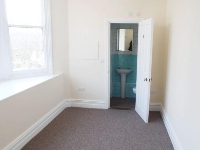 1 Bedroom Flat, The Drive, Hove