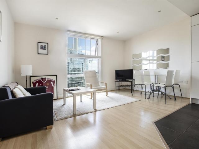 1 Bedroom Flat To Let