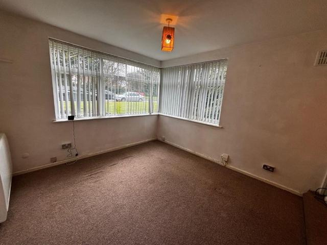 1 bedroom Flat To Let