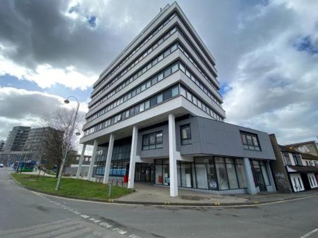 1 bedroom Flat To Let
