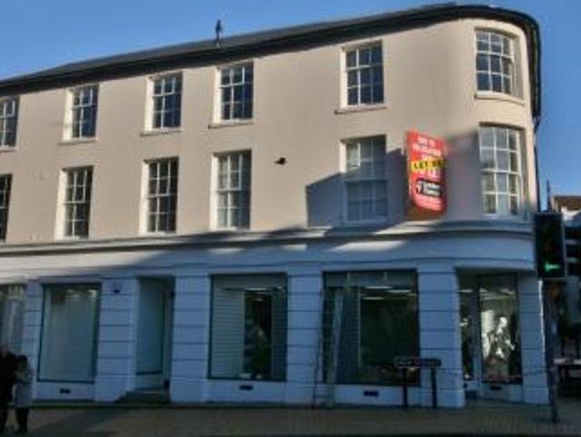 1 bedroom Flat To Let