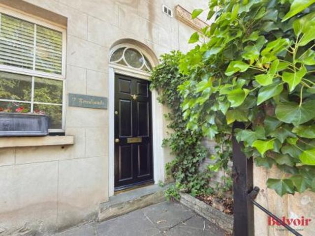 1 bedroom Flat To Let