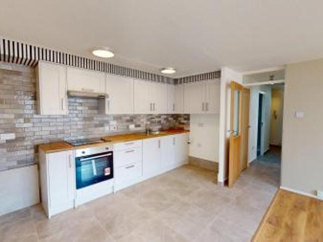 1 bedroom Flat To Let