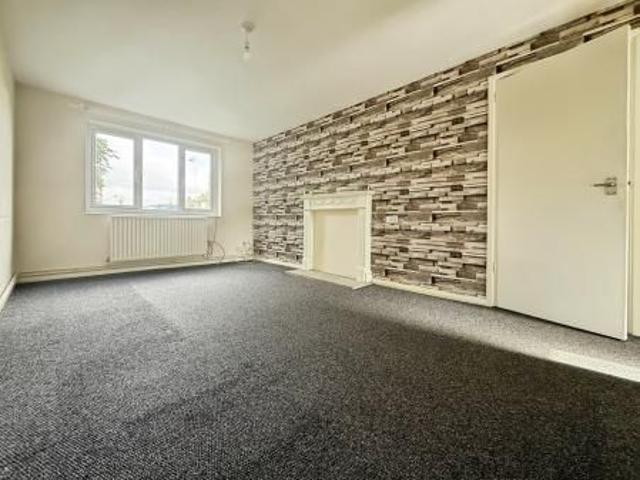 1 bedroom Flat To Let