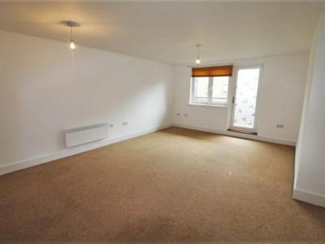1 bedroom Flat To Let