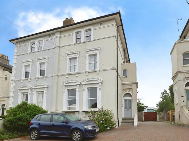 1 Bedroom Flat To Let