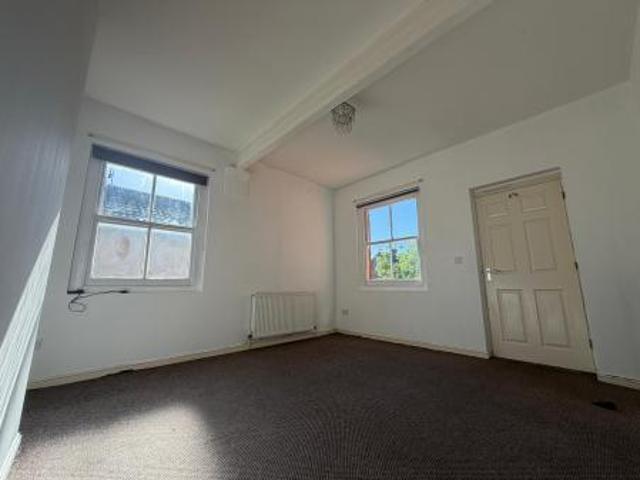 1 bedroom Flat To Let