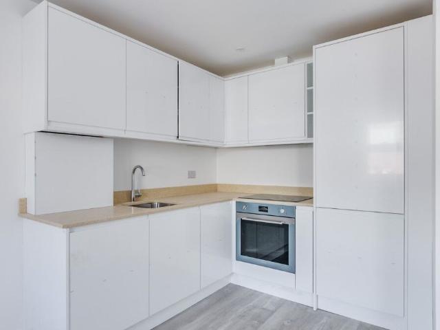 1 Bedroom Flat To Let