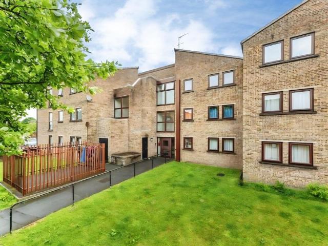 1 bedroom Flat To Let
