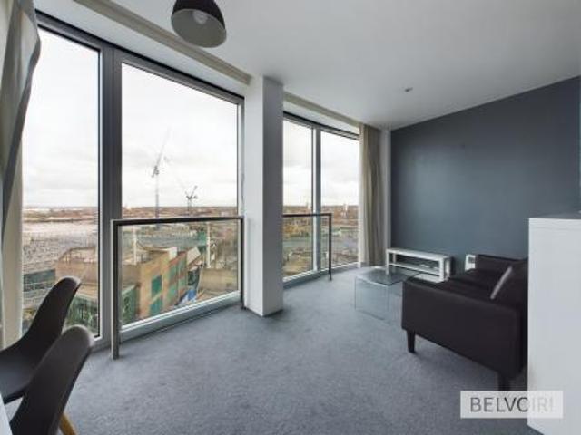 1 bedroom Flat To Let