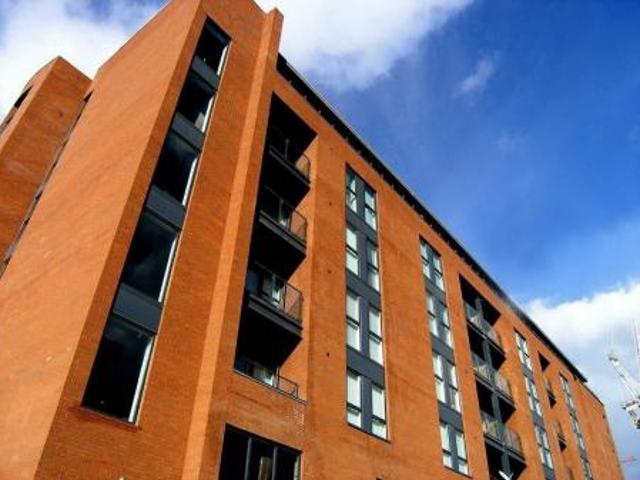 1 bedroom Flat To Let