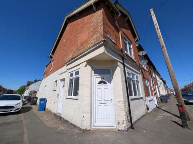 1 bedroom Flat To Let