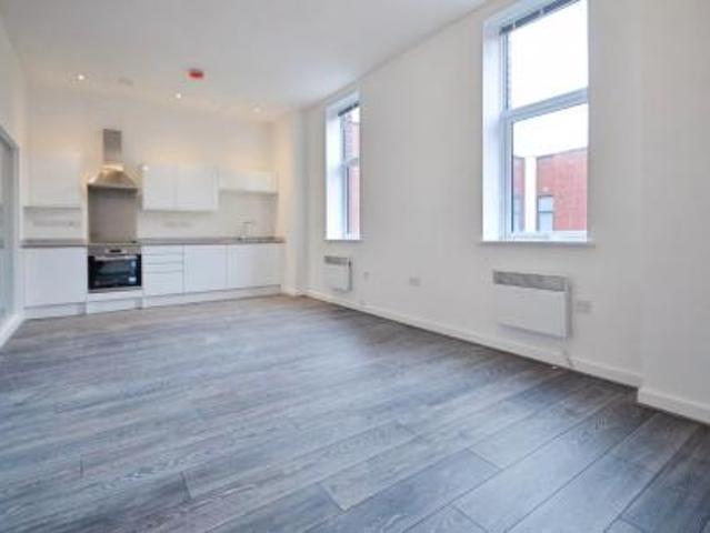 1 bedroom Flat To Let