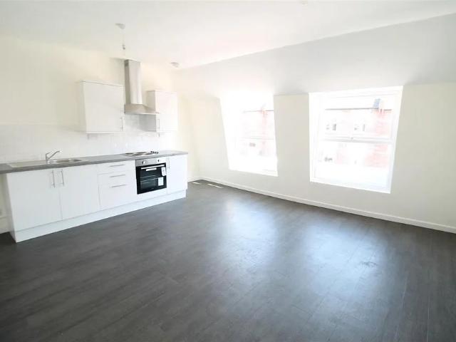 1 bedroom flat to let