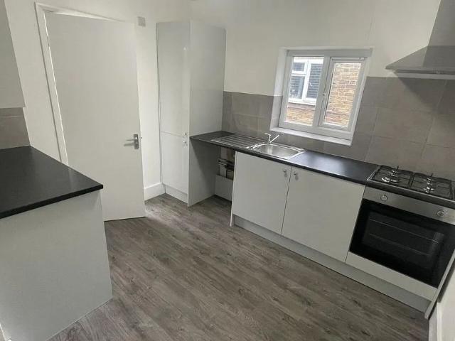 1 bedroom flat to let