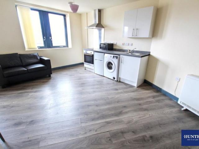 1 bedroom Flat To Let