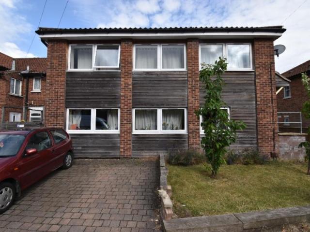 1 bedroom Flat Let Agreed