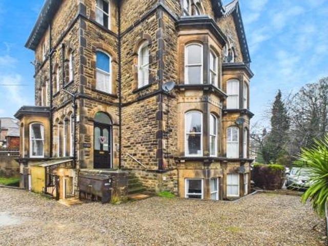1 bedroom Flat To Let