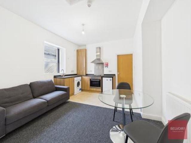 1 bedroom Flat To Let