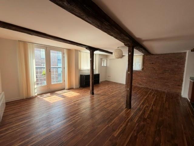 1 bedroom Flat To Let