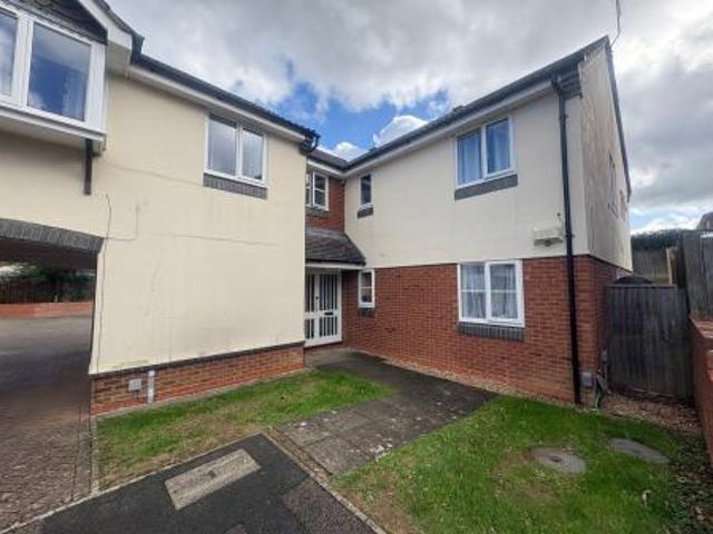 1 bedroom Flat To Let